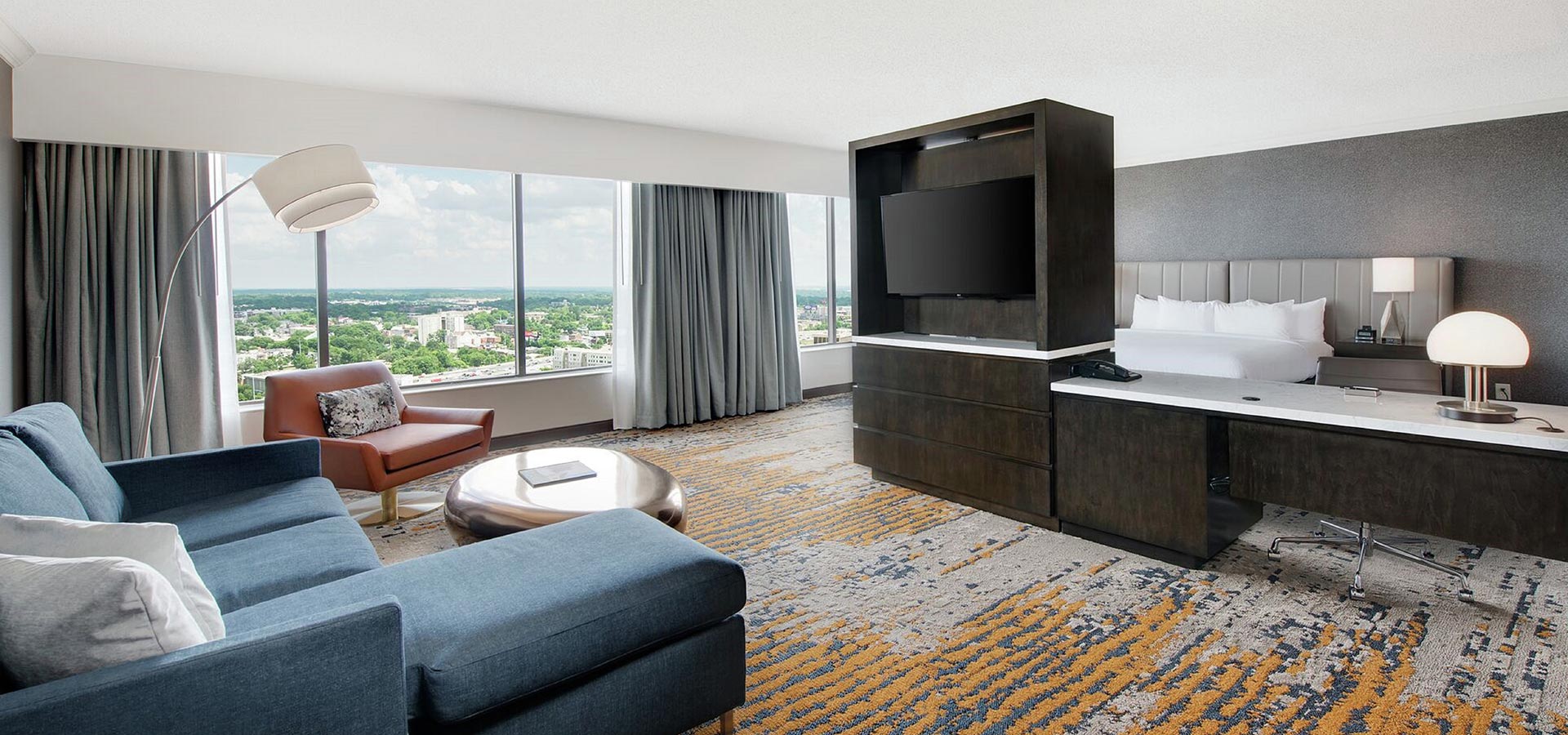 Suites - Hilton Atlanta Downtown Hotel